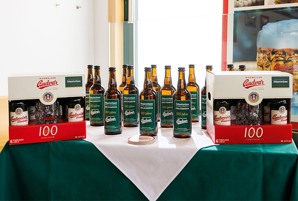 100 Jahre Budweiser Budvar im Schweizerhaus: Wiener Traditions ...
